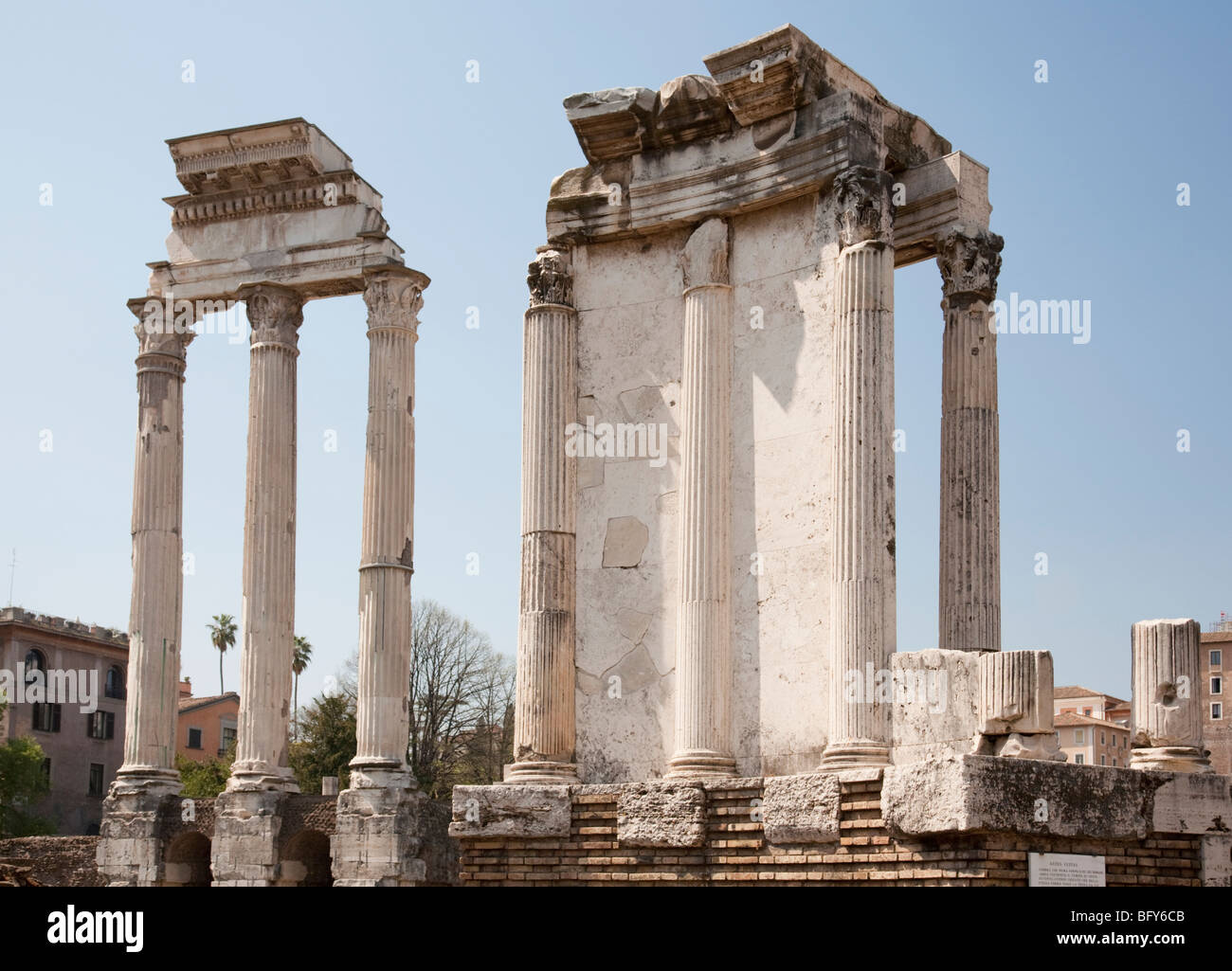 Ancient Roman buildings, Rome, Italy Stock Photo - Alamy