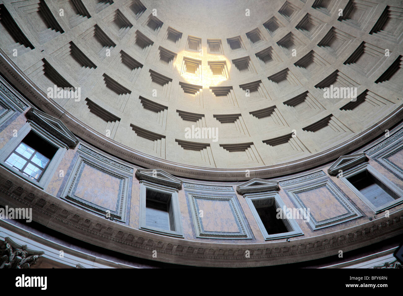Oculus church hi-res stock photography and images - Alamy