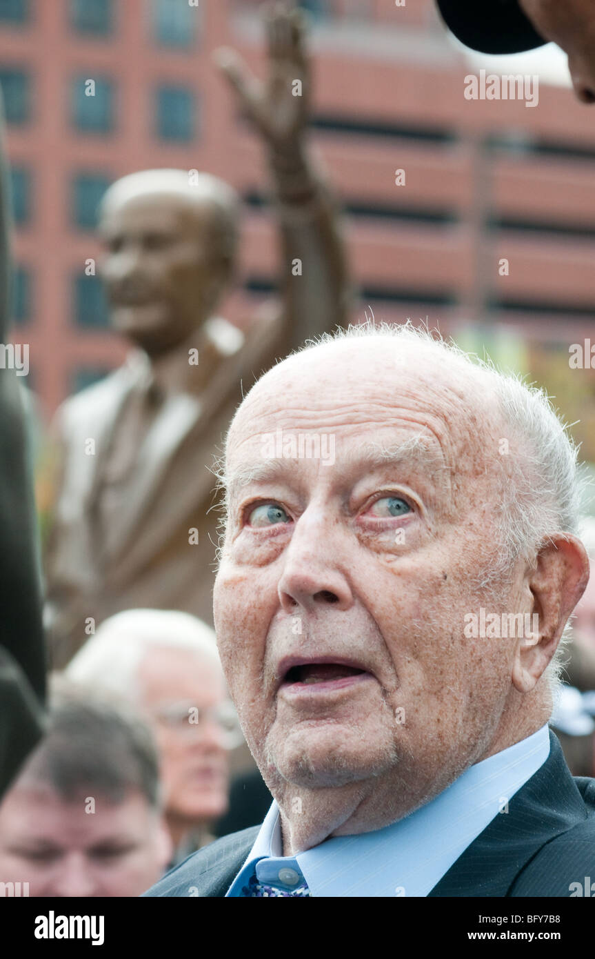 Unveiling of William Donald Schaefer Sculpture at Baltimore Inner ...
