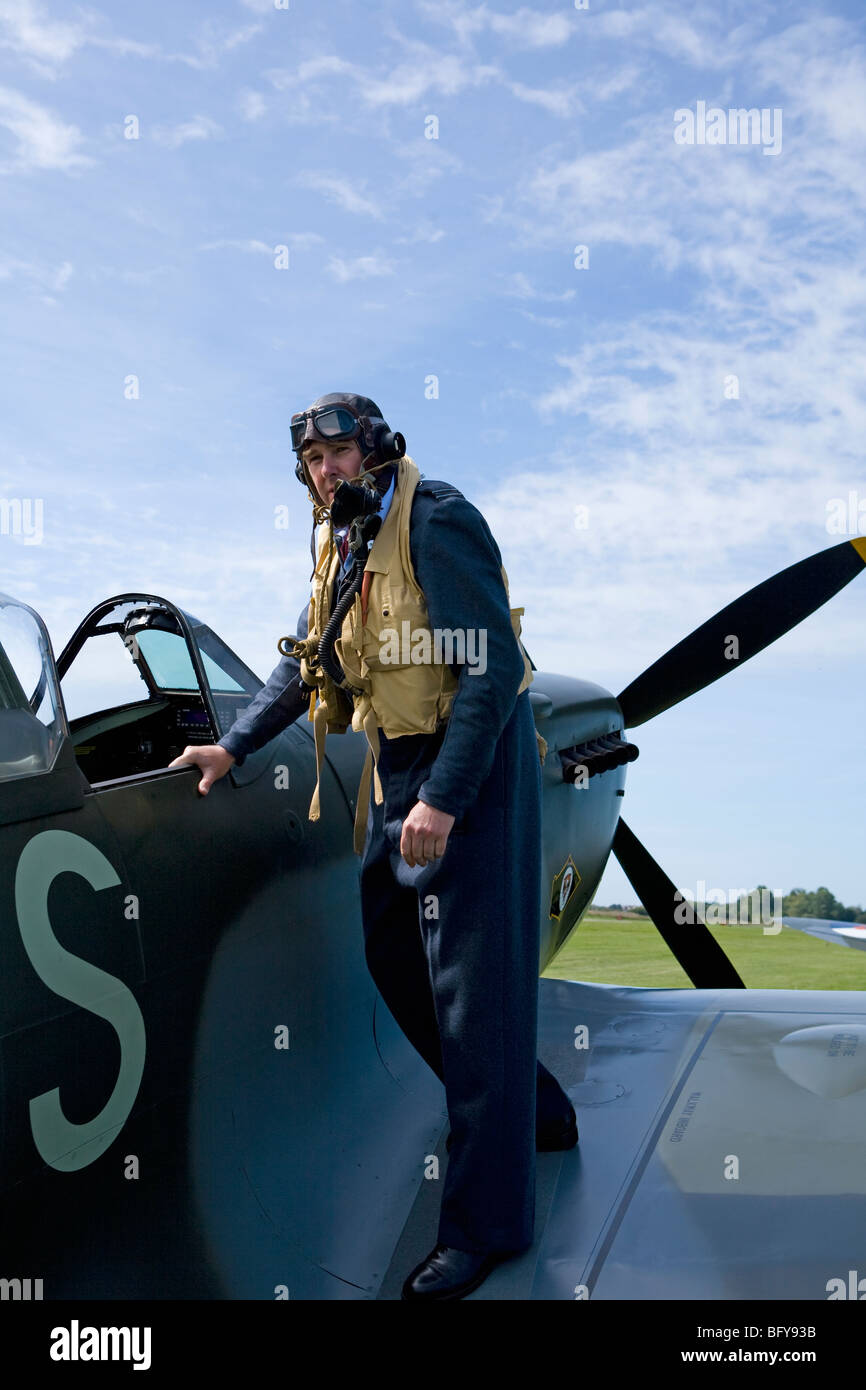 Uk Pilot Uniform