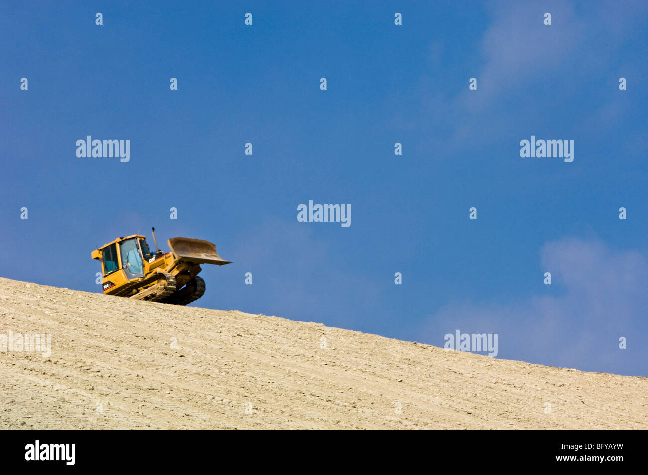 Slag pile hi-res stock photography and images - Alamy