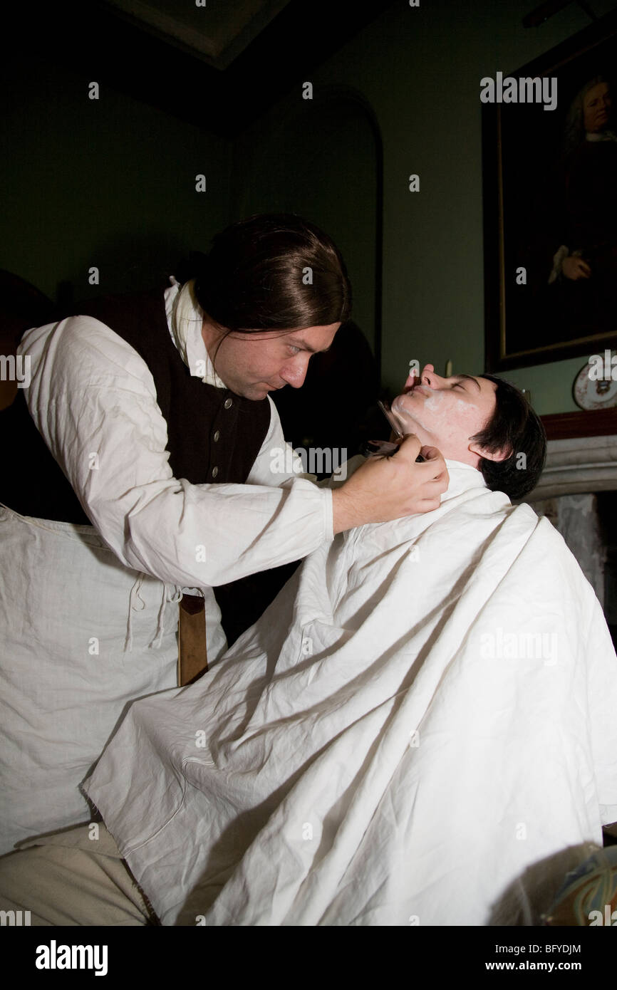 Barber surgeon hall hi-res stock photography and images - Alamy