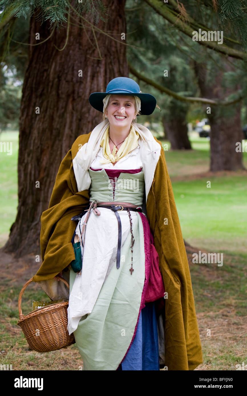 15th century fashion hi-res stock photography and images - Alamy