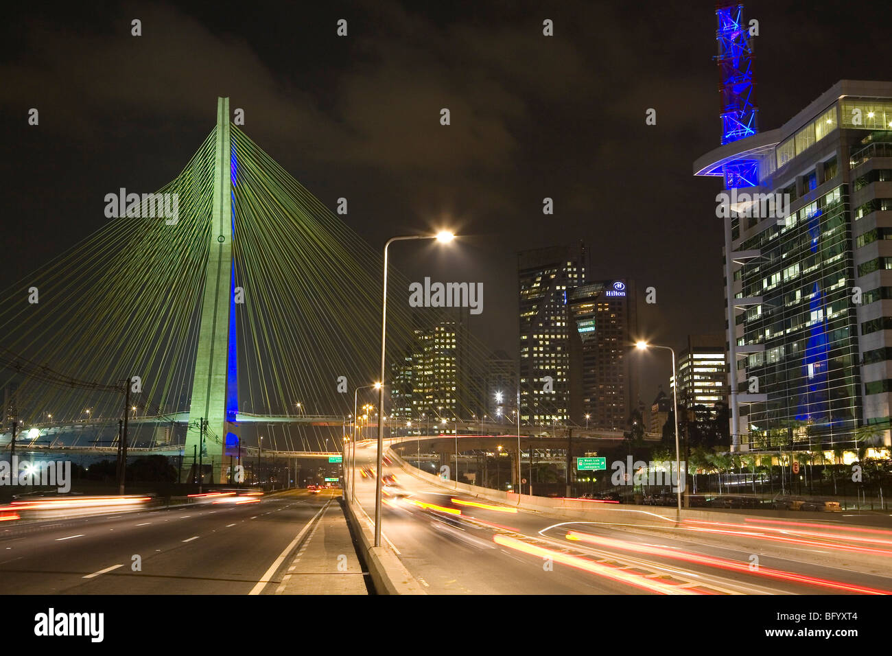 Octavio Frias de Oliveira Bridge Over Pinheiros River Stock Photo - Alamy