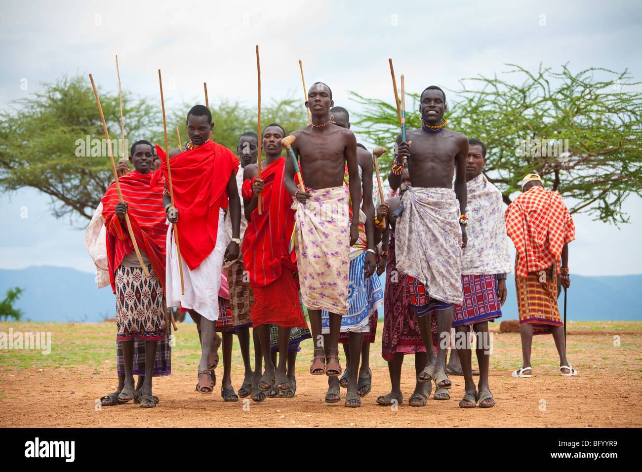 Traditional Maasai dance in Kenya Stock Photo - Alamy