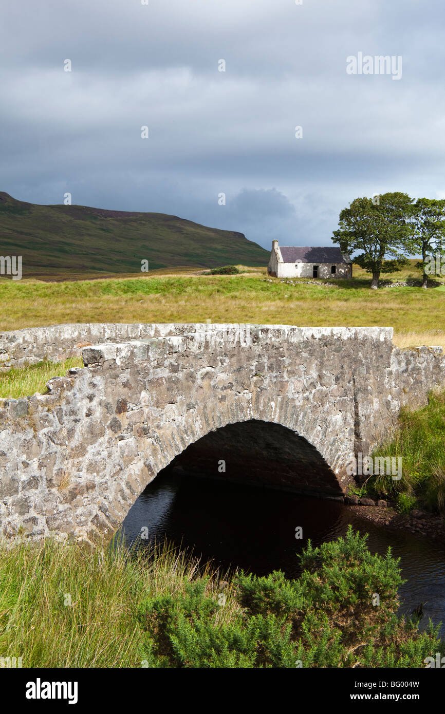 Scottish bridge hi-res stock photography and images - Alamy