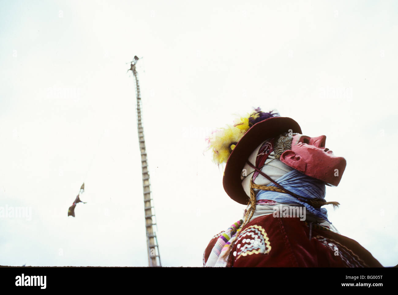 Pole flyers Los Voladores perform at the annual August Festival in ...
