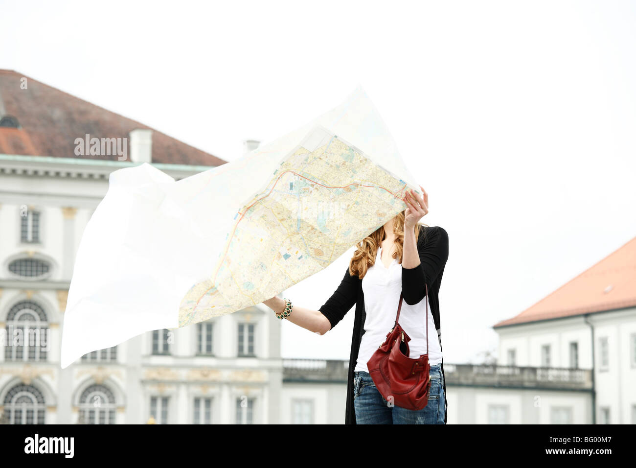 Young woman Sightseeing and Shopping Stock Photo - Alamy