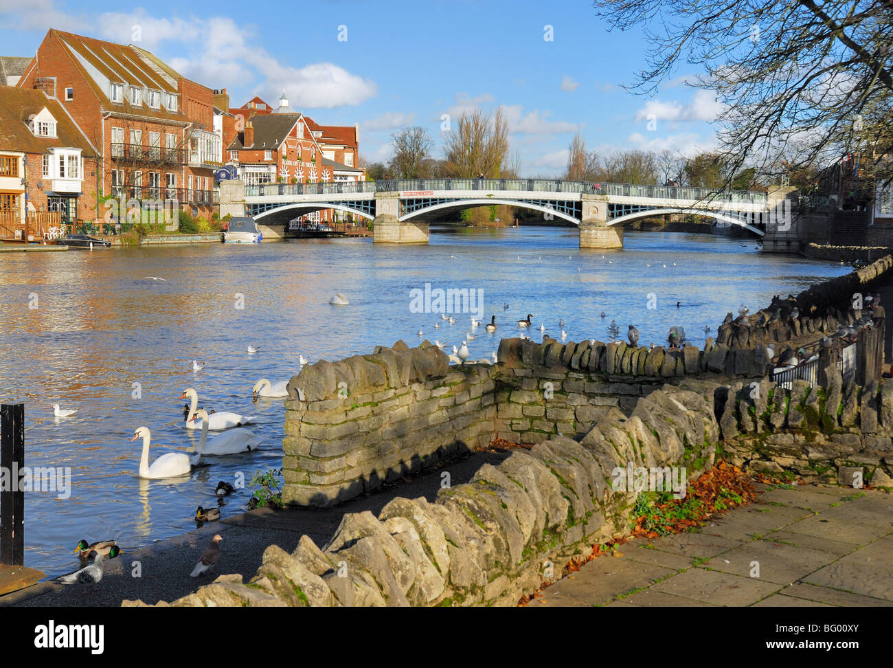 Windsor Bridge Eton Stock Photos & Windsor Bridge Eton Stock Images - Alamy