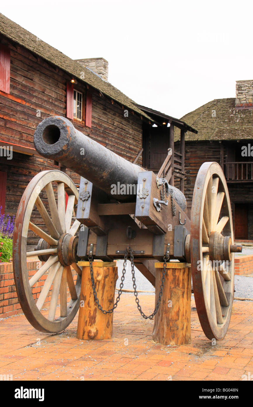 Cannon, Fort William Henry, Lake George, New York Stock Photo - Alamy