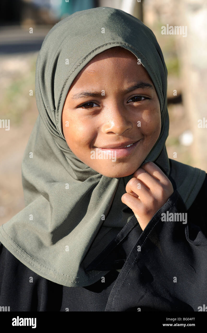 Ethiopian scarf hi-res stock photography and images - Alamy