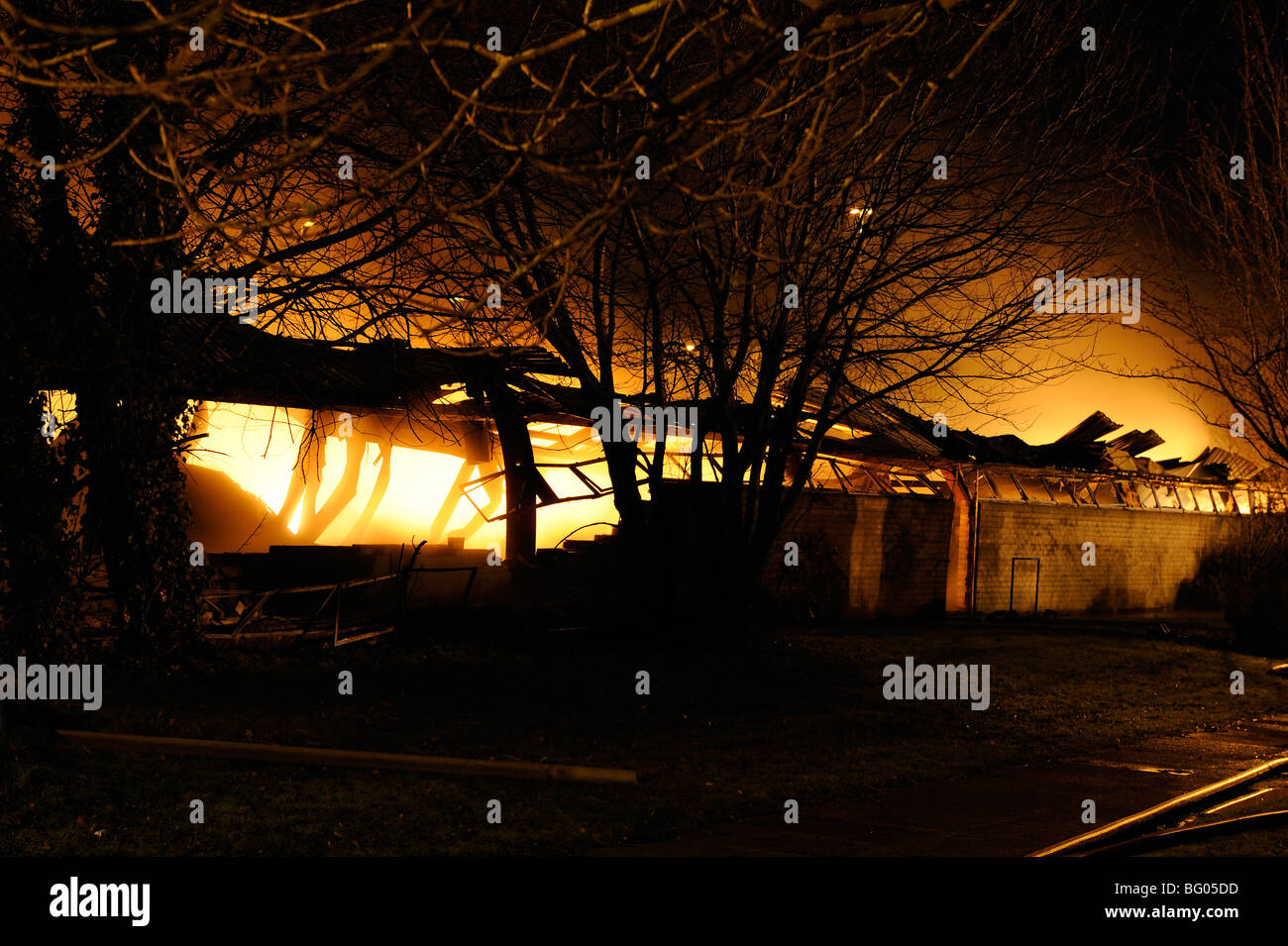 Melting steel hi-res stock photography and images - Alamy