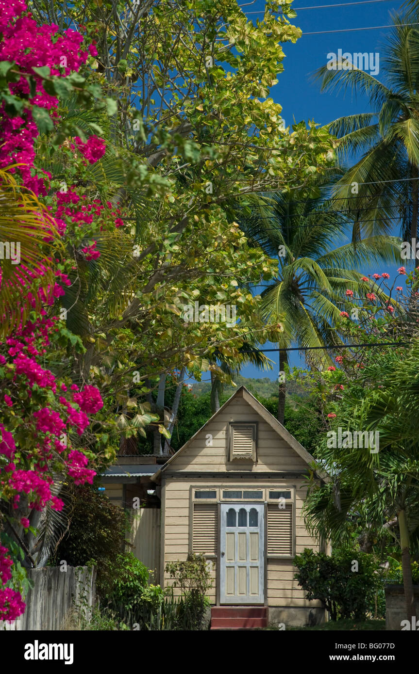 Chattel house hi-res stock photography and images - Alamy