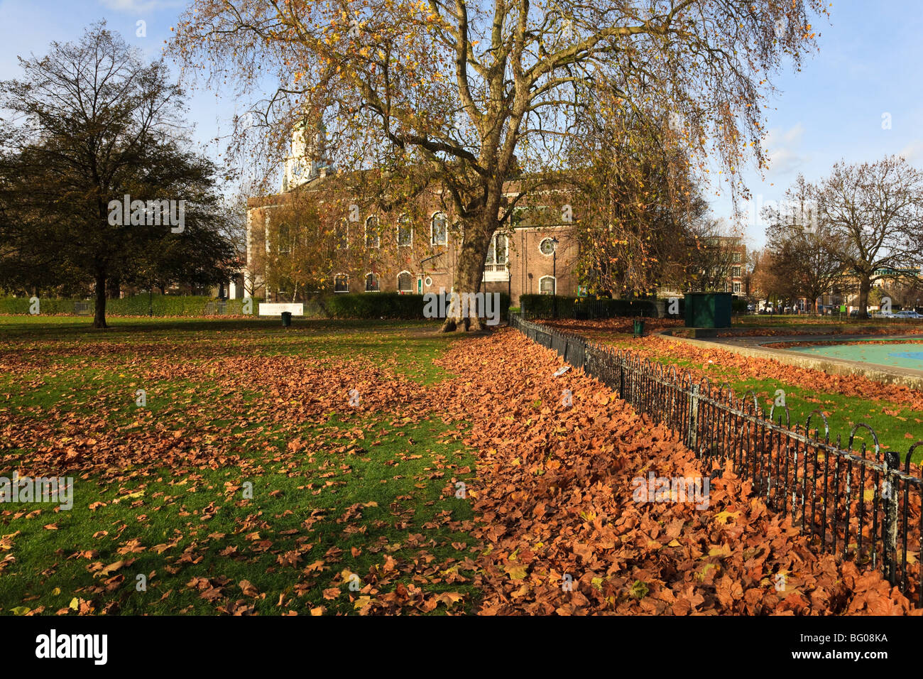 Holy trinity church clapham hi-res stock photography and images - Alamy
