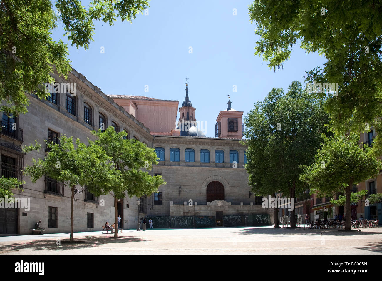 Trees in front of church hi-res stock photography and images - Alamy