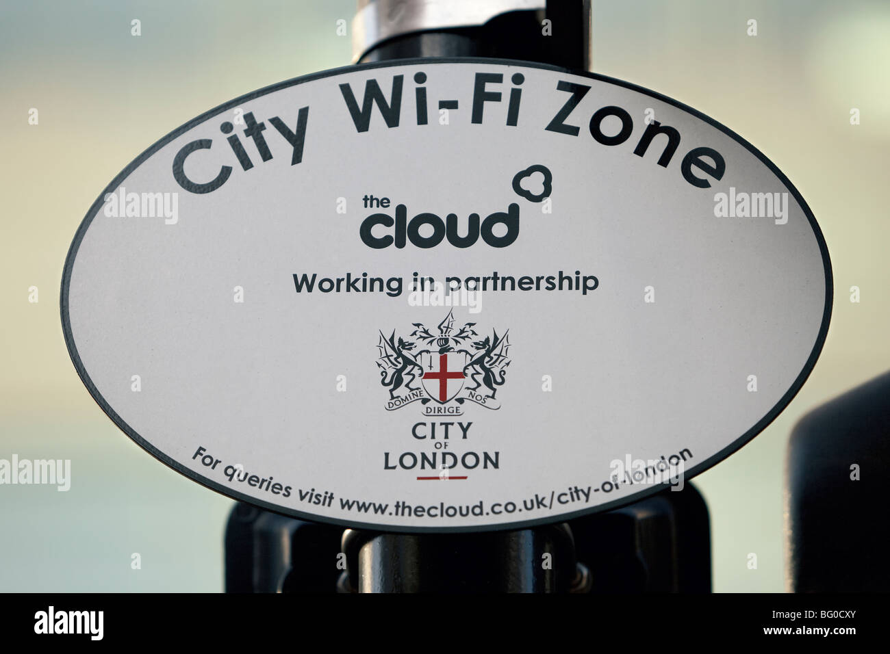 Cloud sign hi-res stock photography and images - Alamy