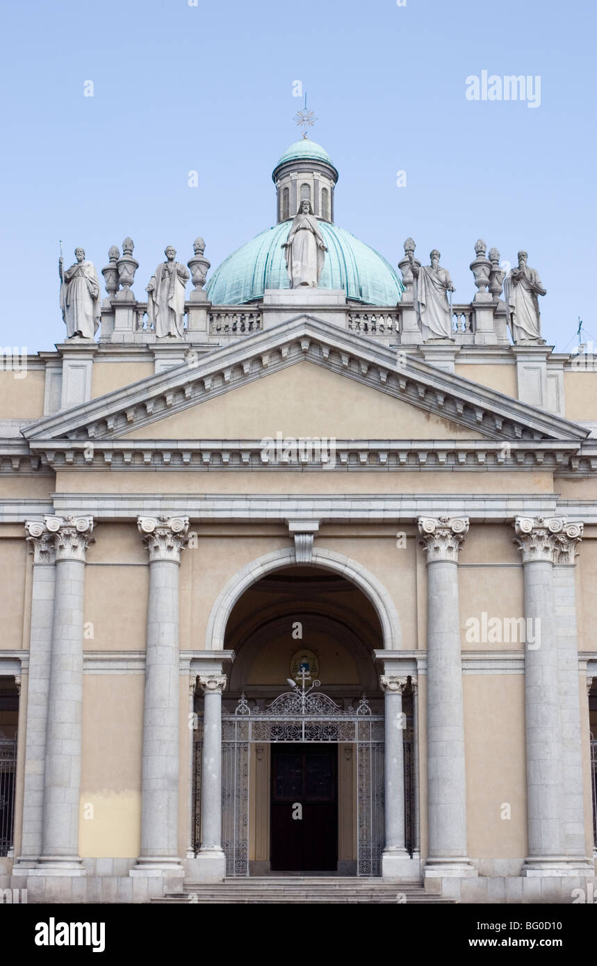 facade of the cathedral - Vercelli - Piedmont - Italy Stock Photo - Alamy