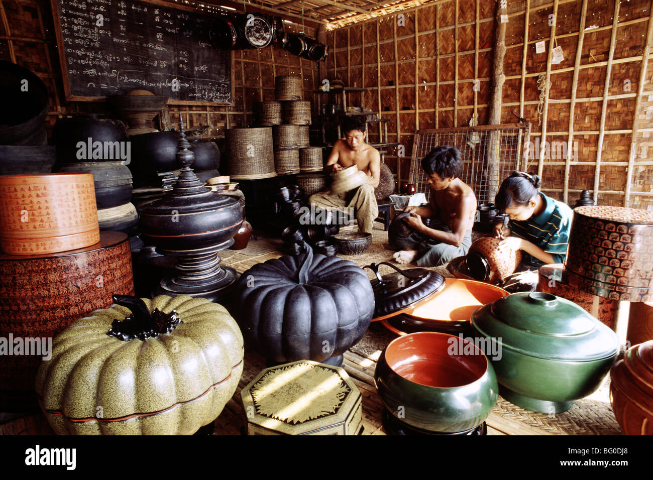 Lacquer craftsman in Bagan (Pagan), Myanmar (Burma), Asia Stock Photo ...