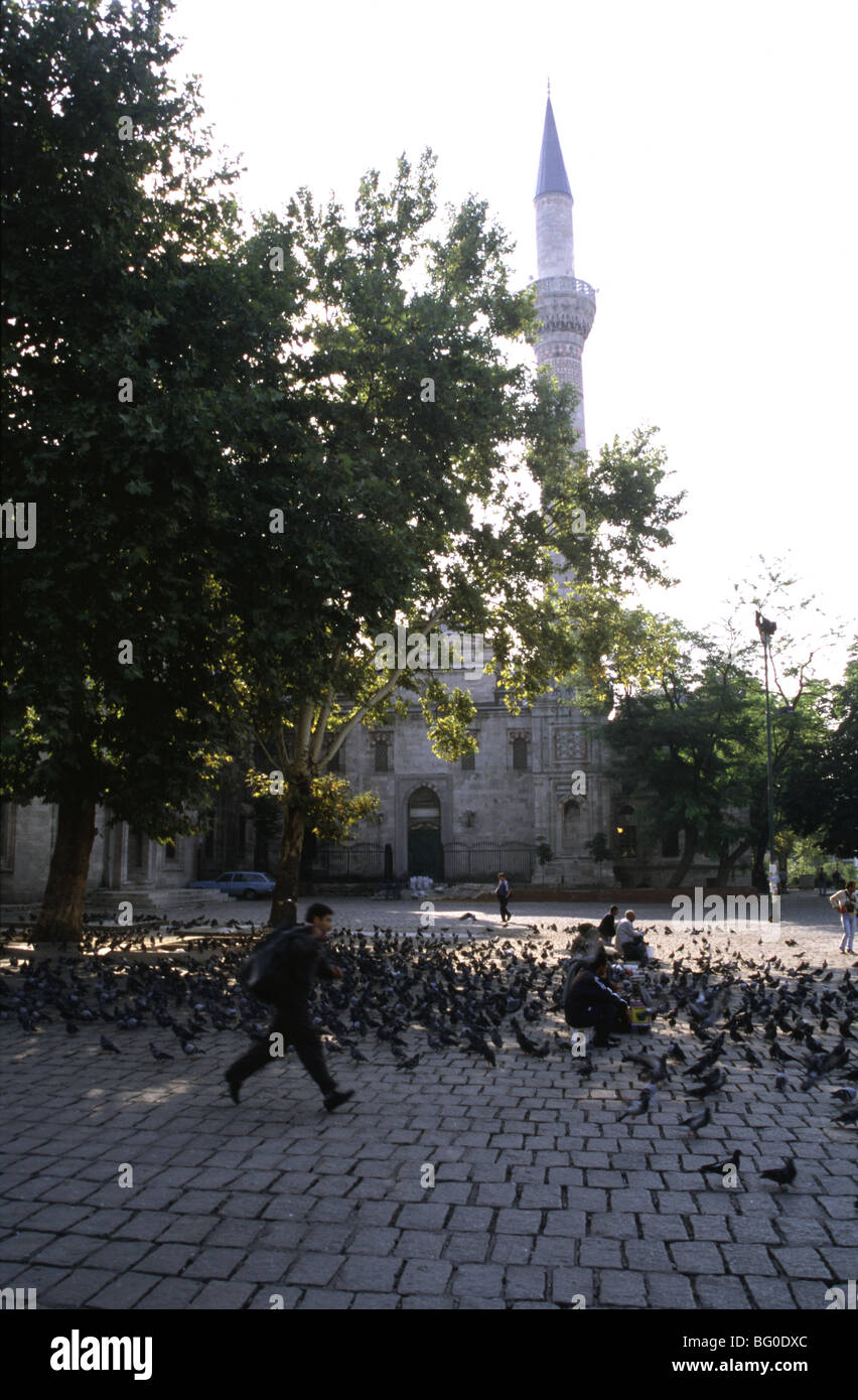 Beyazit Square Istanbul Stock Photo - Alamy