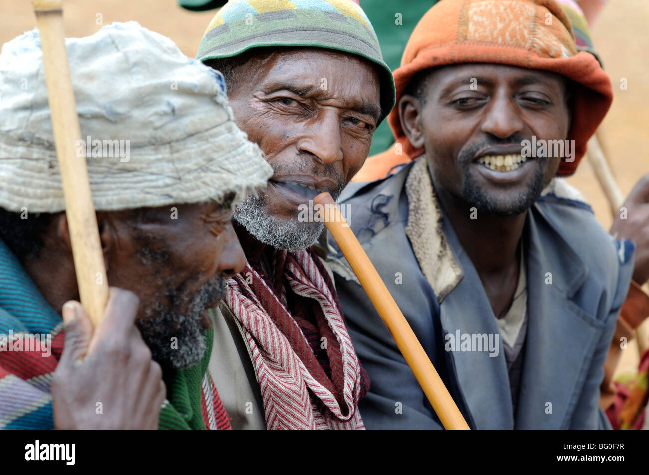 Smoking men african hi-res stock photography and images - Alamy