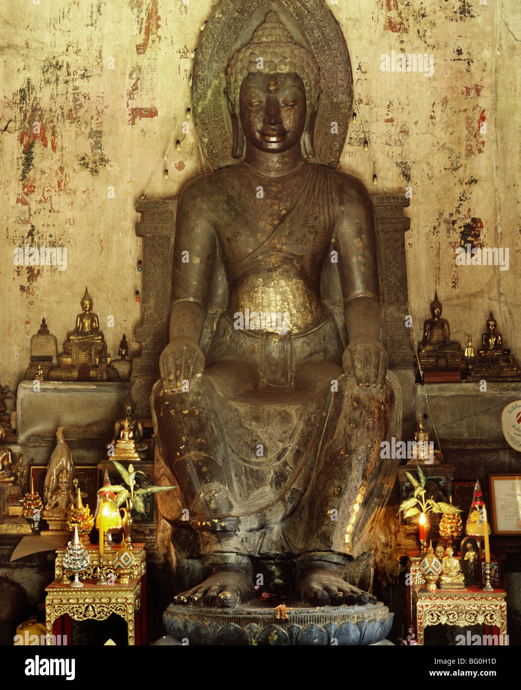 Dvaravati hi-res stock photography and images - Alamy