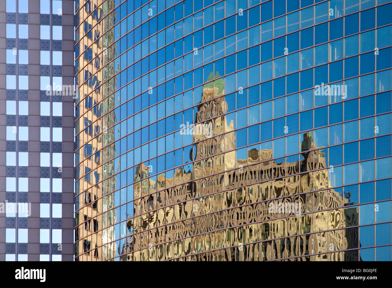 Merchandise Mart building reflected in modern skyscraper in downtown ...