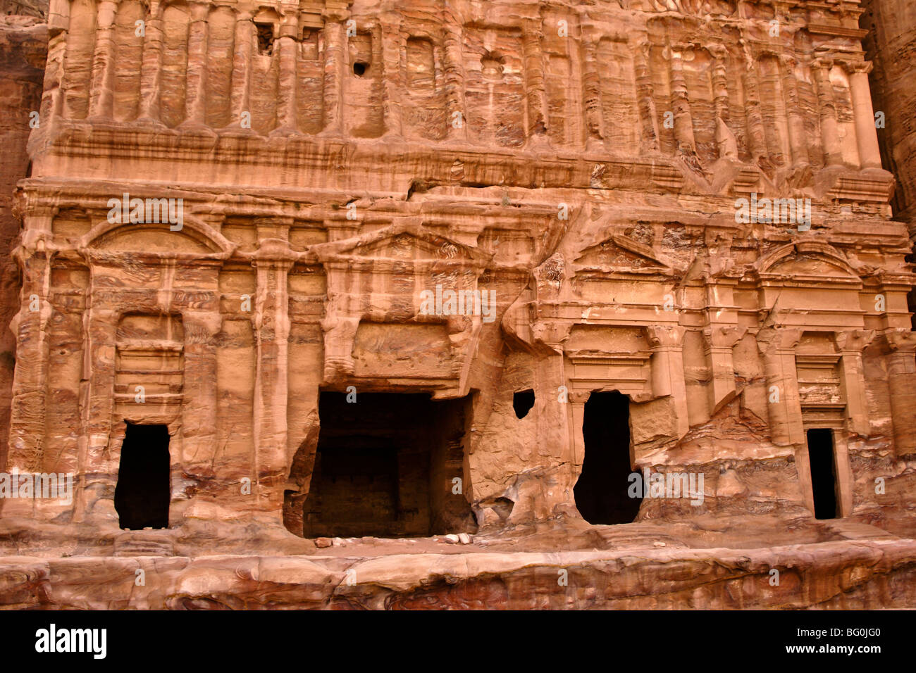 The Palace Tomb at Petra, Jordan Stock Photo - Alamy