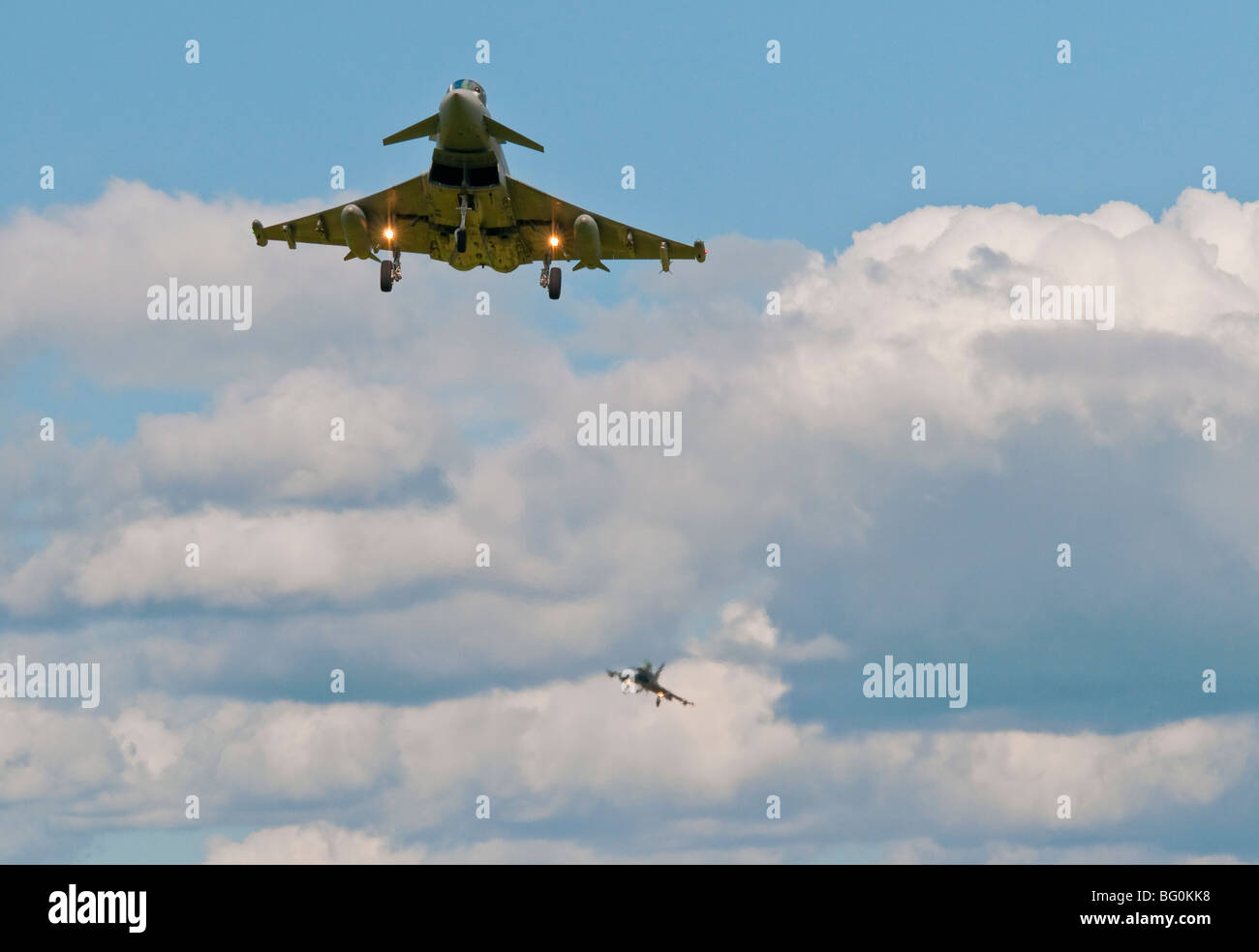 Fighter jet heat haze hi-res stock photography and images - Alamy