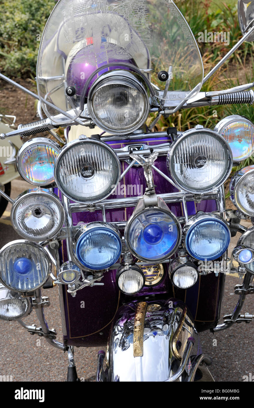 Scooter spotlights mod chrome hi-res stock photography and images - Alamy