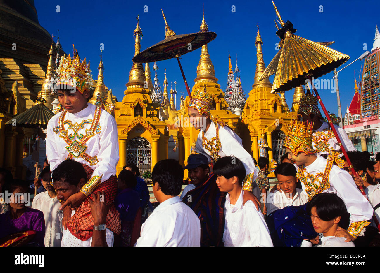 Monks initiation, Shwedagon Pagoda, Yangon (Rangoon), Myanmar (Burma ...