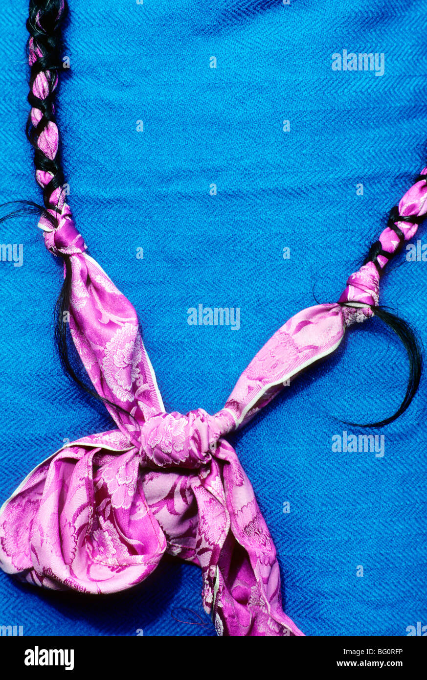 Interwoven cloth hi-res stock photography and images - Alamy