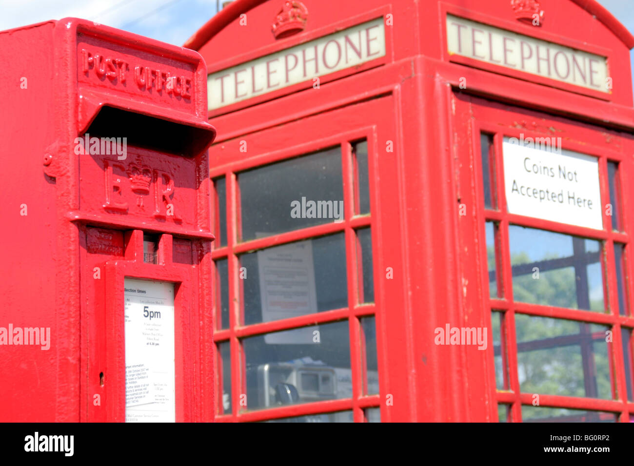 Post box and telephone kiosk in Worcestershire, UK Stock Photo - Alamy