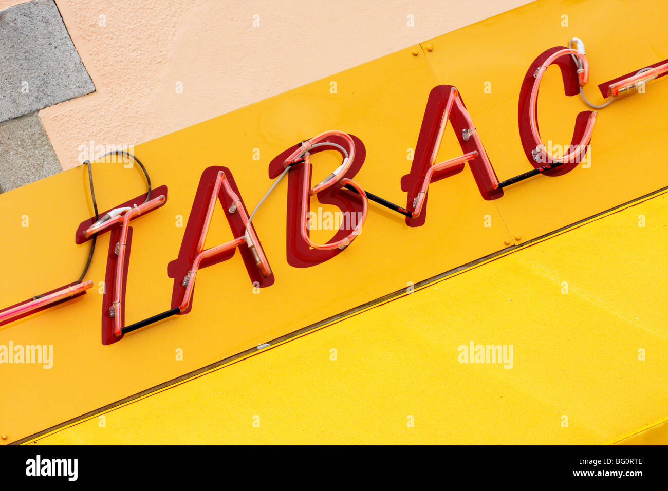 Tabac sign hi-res stock photography and images - Alamy