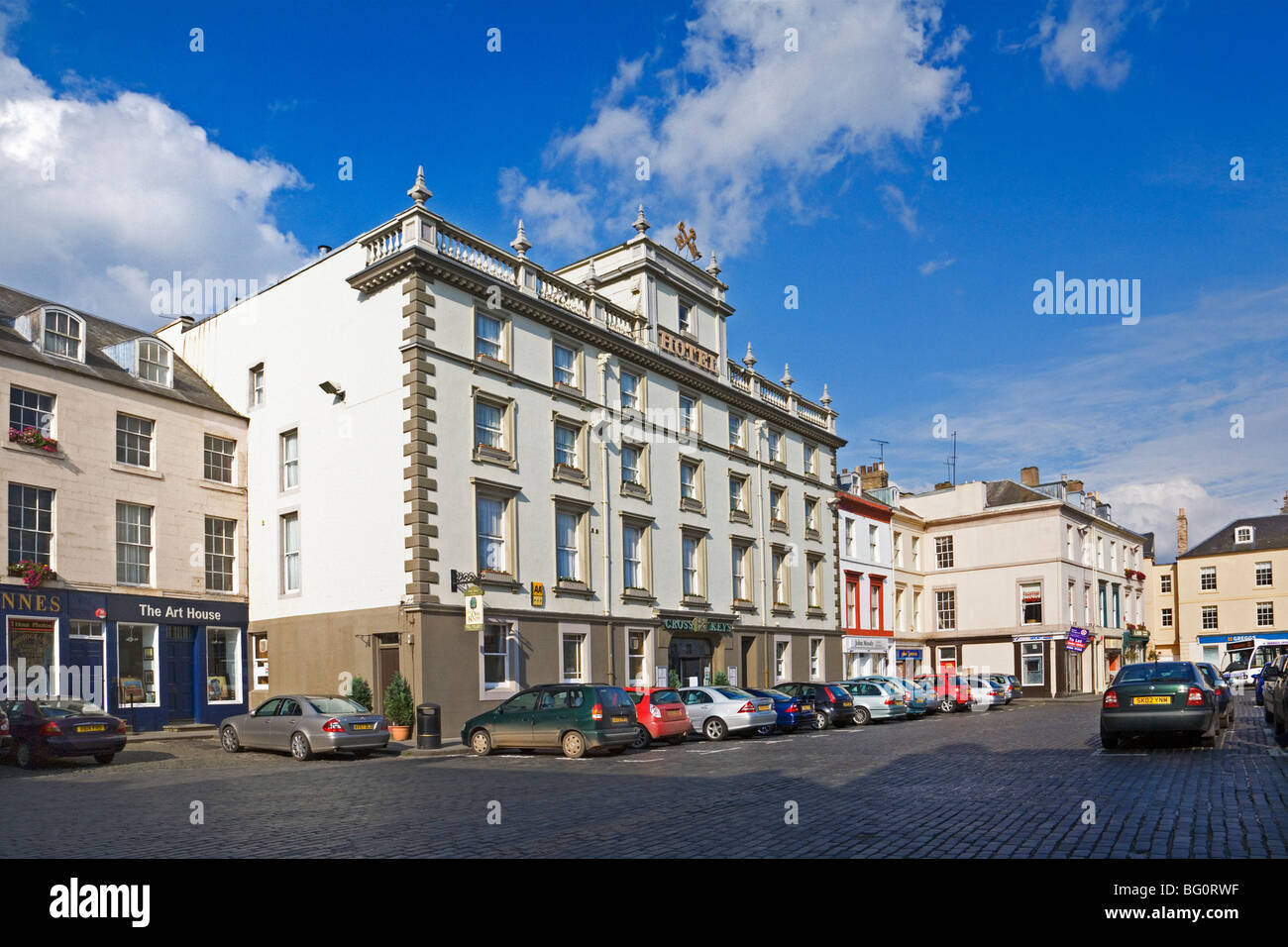 Cross Keys Hotel, Market Square, Kelso Stock Photo - Alamy