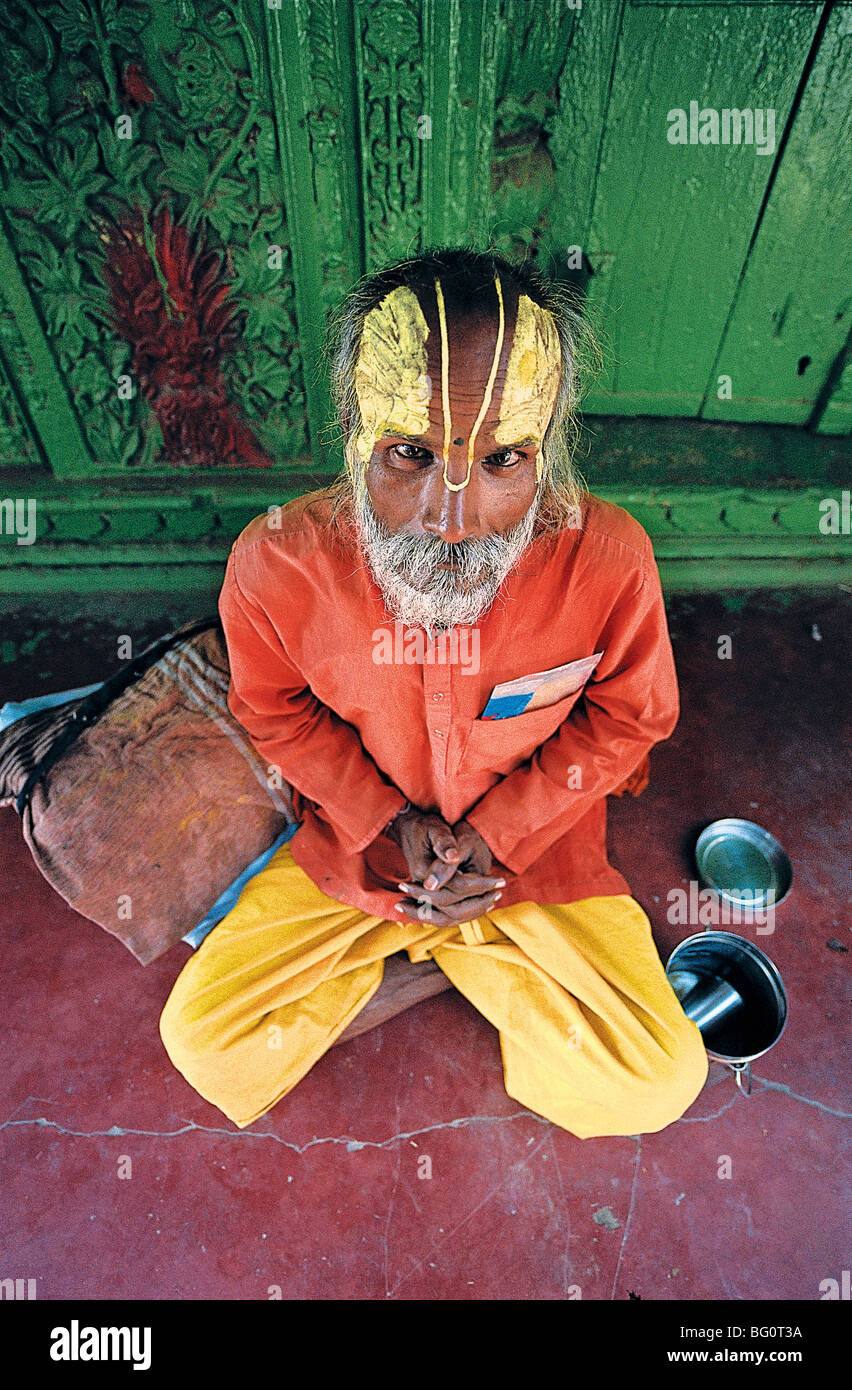 A saddhu, an ascetic, wanderng holy man who devotes himself to the goal ...