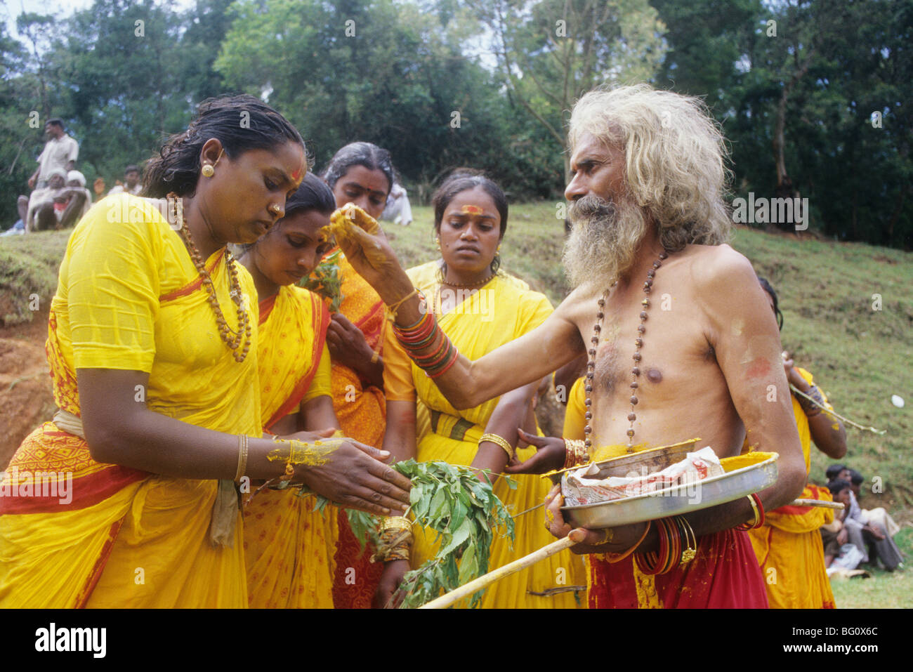 Fire walking ritual in india hi-res stock photography and images - Alamy