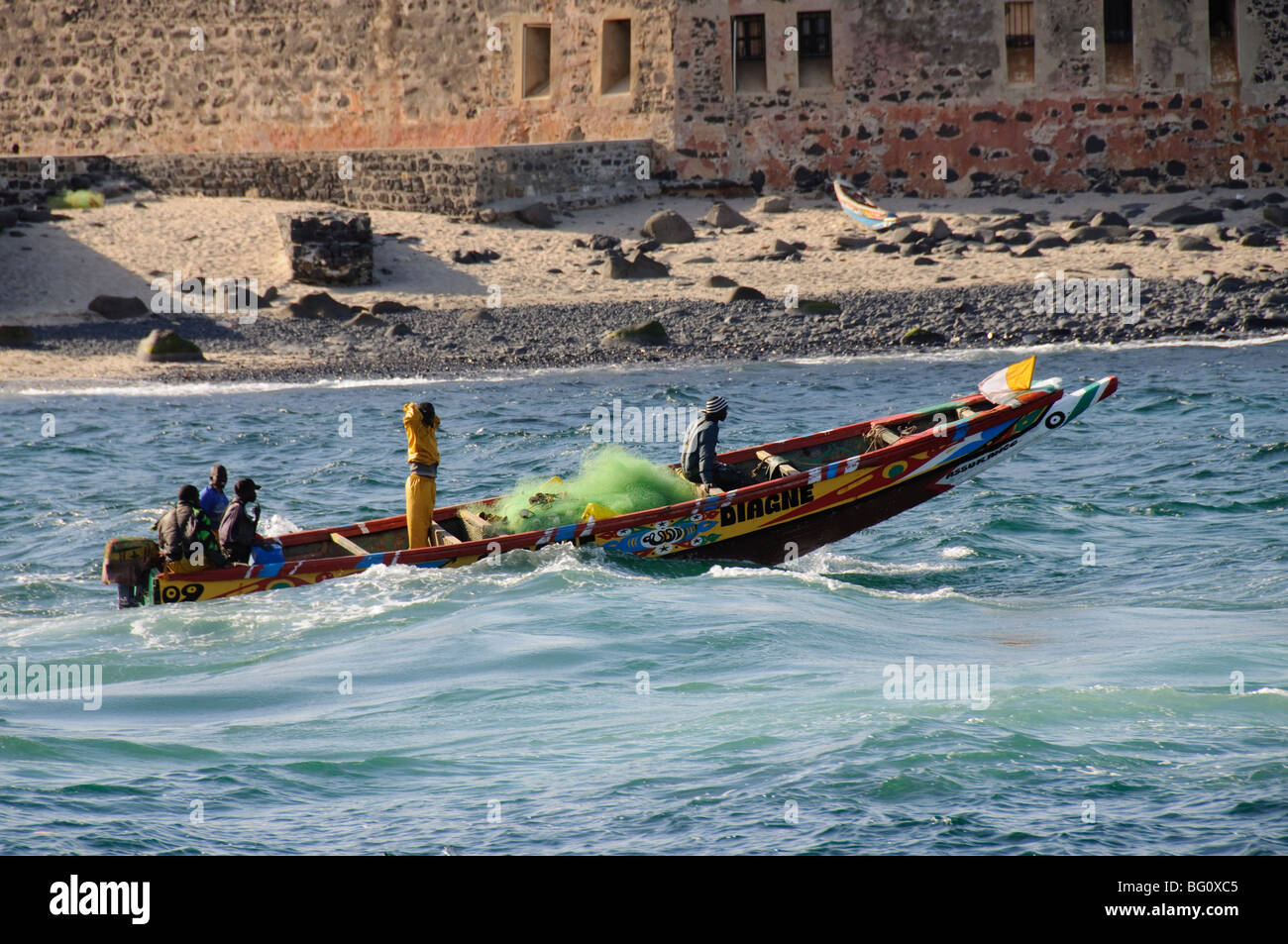Dakar senegal boats hi-res stock photography and images - Alamy