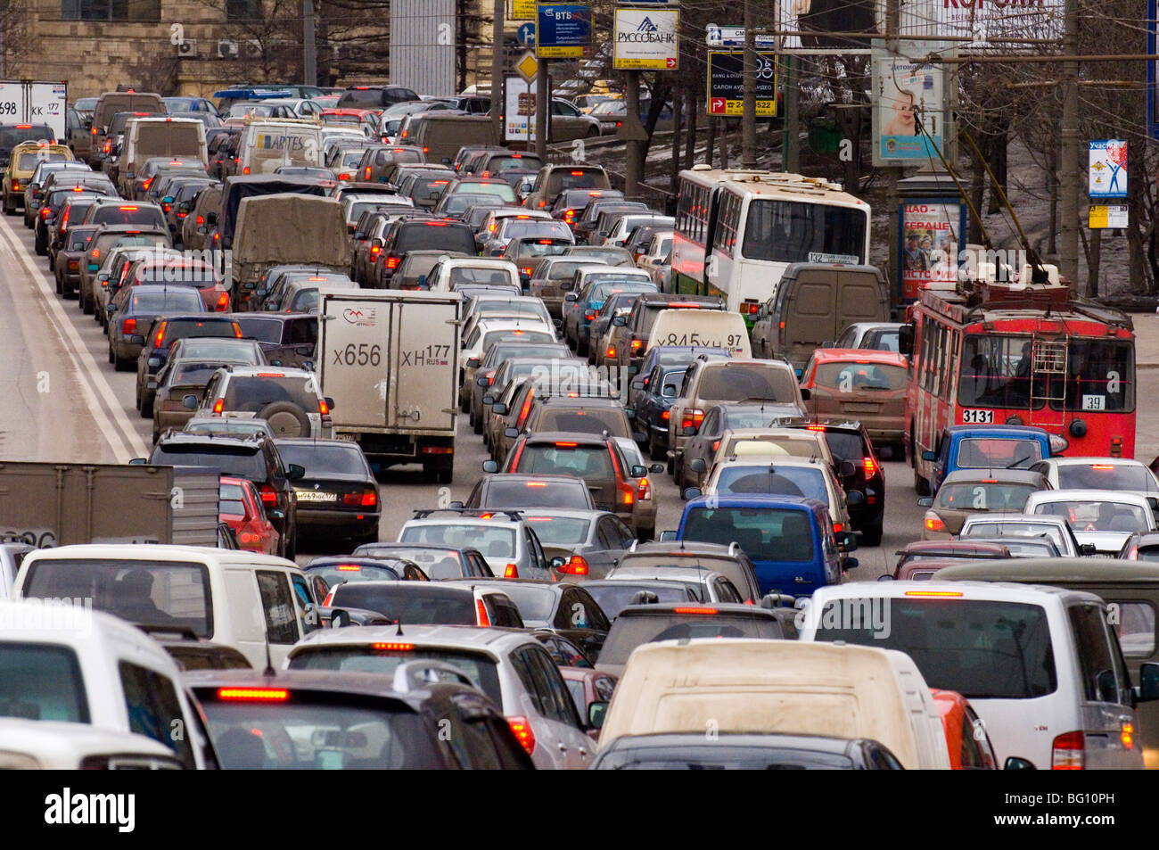 Moscow traffic jam hi-res stock photography and images - Alamy