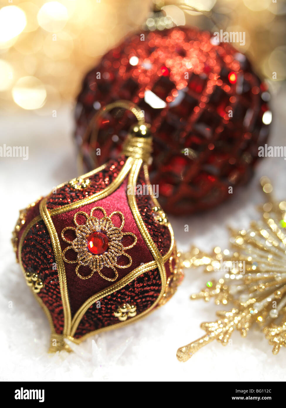 Vivid christmas colours hi-res stock photography and images - Alamy