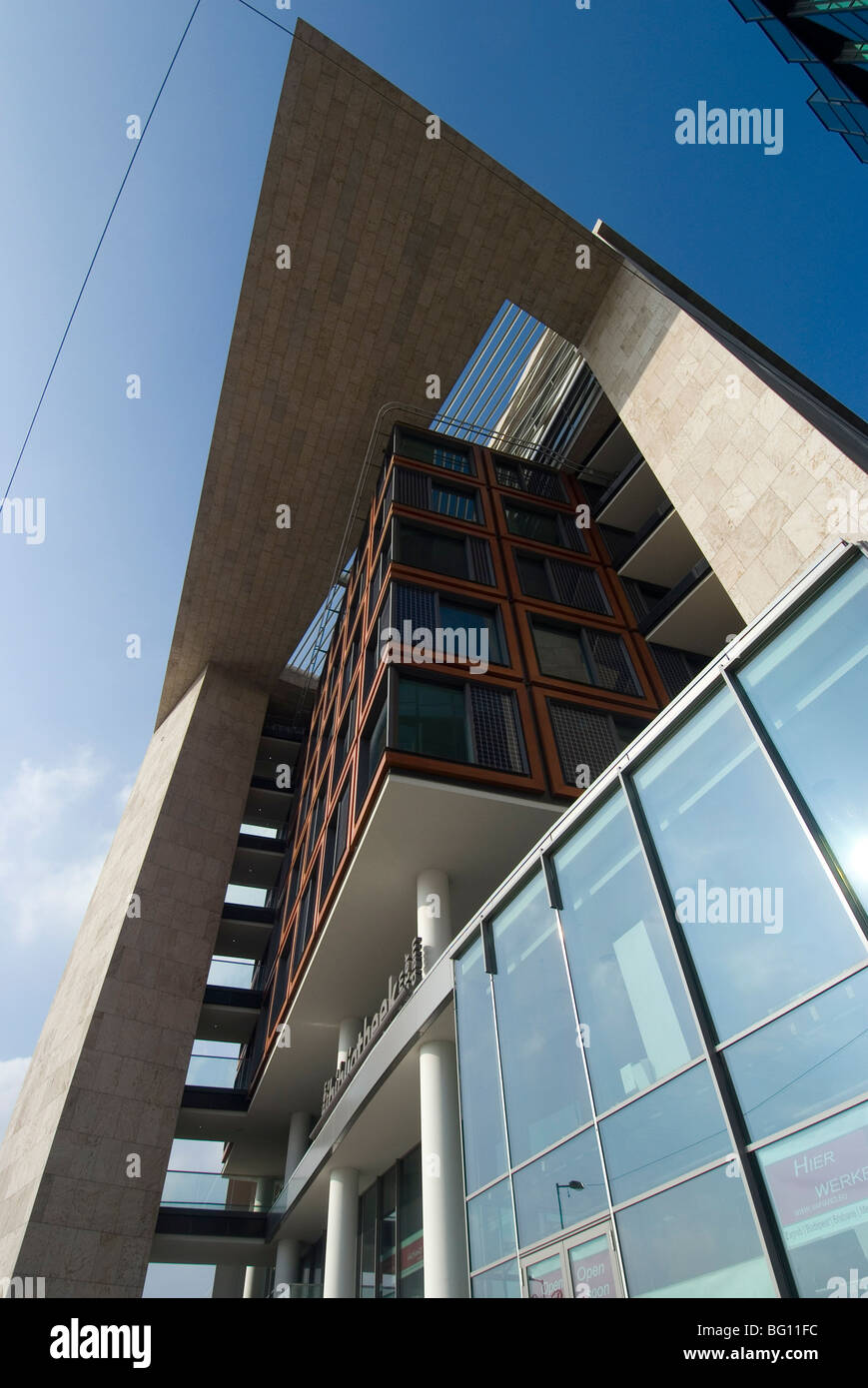 The New Library (Bibliotheek) in the Eastern Docks, Amsterdam ...