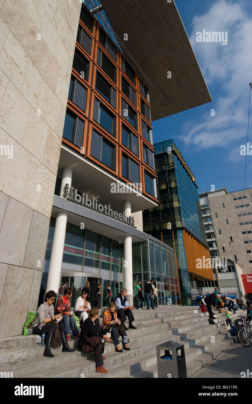 The New Library (Bibliotheek) in the Eastern Docks, Amsterdam ...