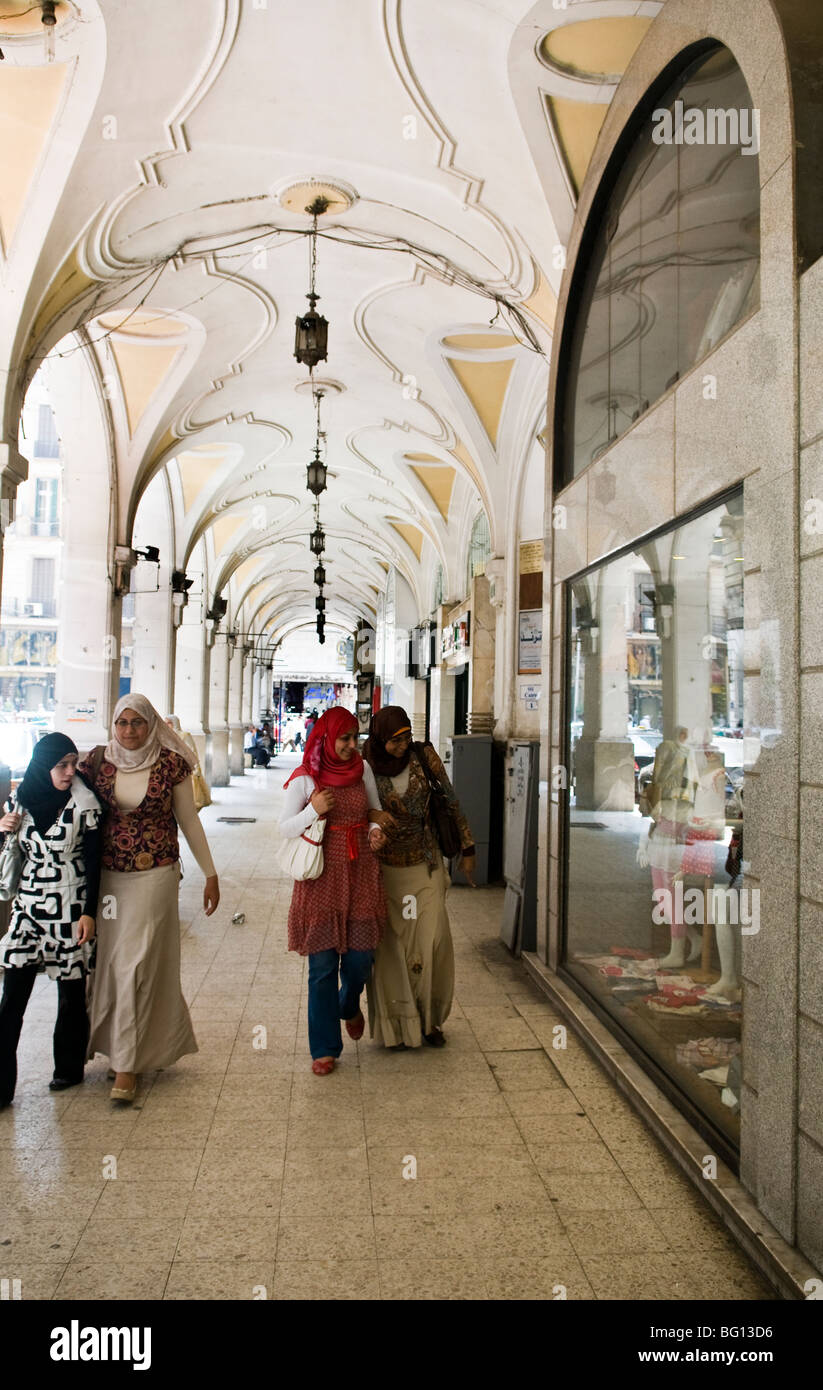 Shopping egypt hi-res stock photography and images - Alamy