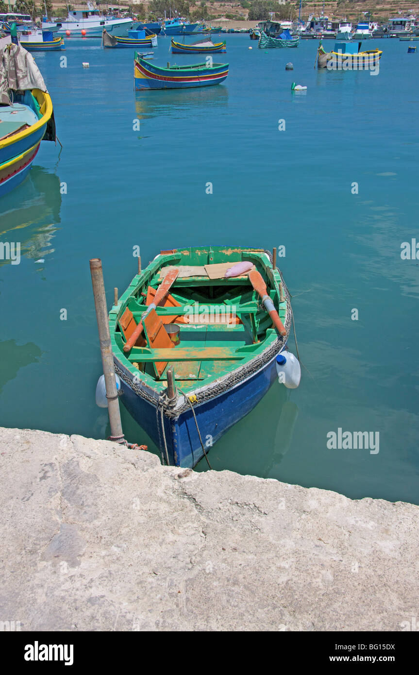 Coloured Rowing Boats High Resolution Stock Photography and Images - Alamy