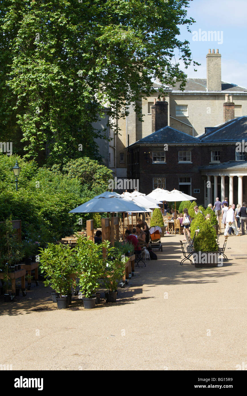 Stewards cafe in the grounds of Kenwood, Hampstead Heath, London ...
