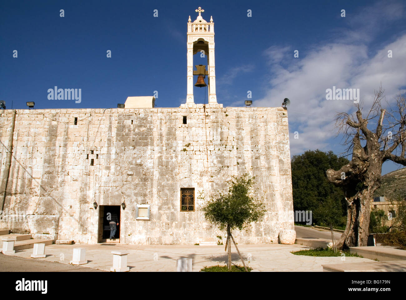 Lebanese church hi-res stock photography and images - Alamy