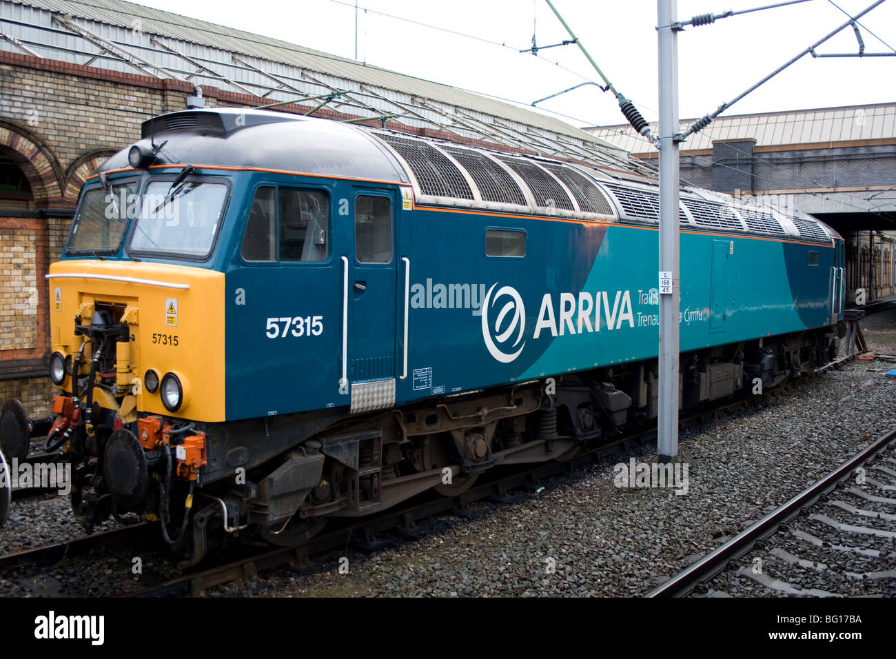 Arriva class 57 locomotive crewe hi-res stock photography and images ...