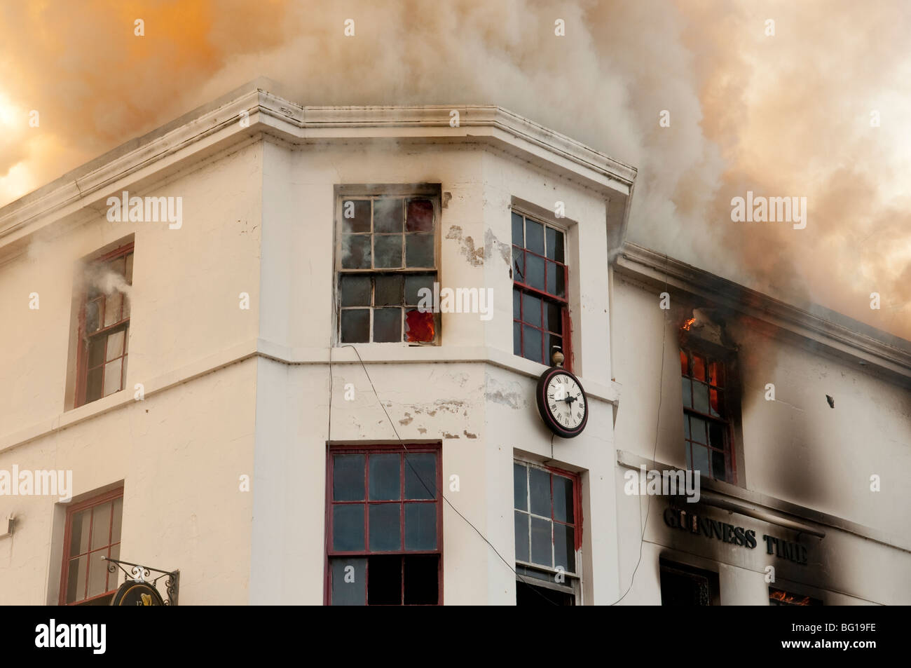 Hotel fire flames and smoke from windows and roof Stock Photo - Alamy