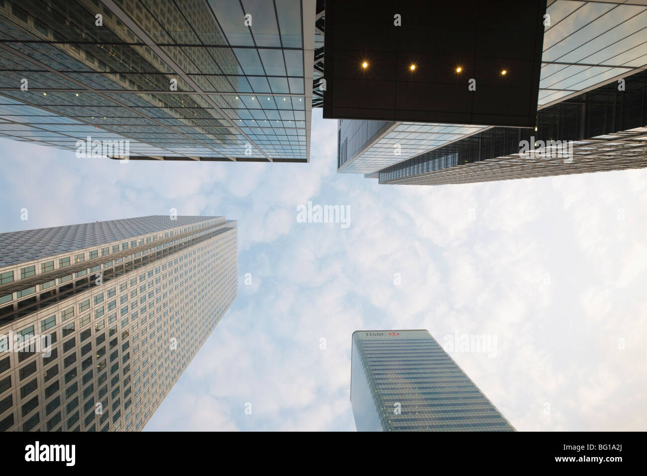 London england tower blocks hi-res stock photography and images - Alamy