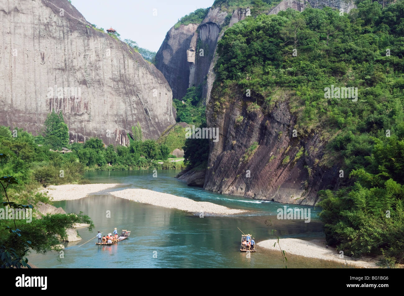 Bamboo river rafting at Tianyou Feng Heavenly Tour Peak in Mount Wuyi ...