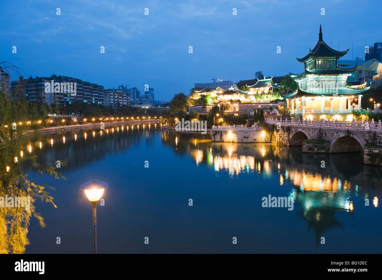Guiyang hi-res stock photography and images - Alamy